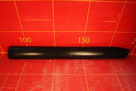 80876JG00A NISSAN moldura de la puerta delantera derecha