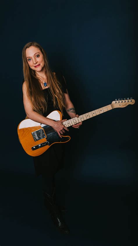 Bio — Eilen Jewell
