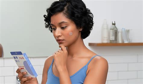 A Guide To Pimple Patch Ingredients Whats Inside