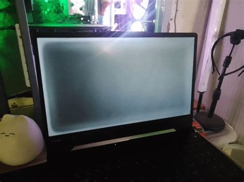Ips Glow Or Backlight Bleed R Asustuf