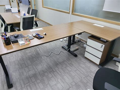 중역용 책상 의자 테이블 등 납품 화성 동탄 소재 산업단지 사무실 시공사례 지에스사무용가구