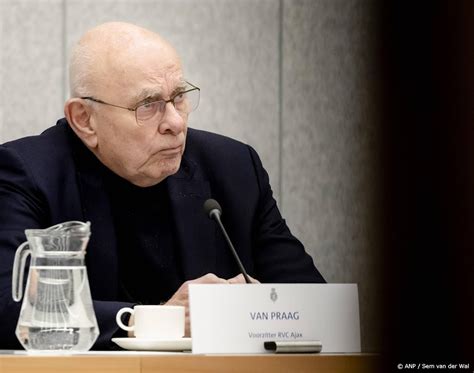 Van Praag Geeft Ajax De Schuld Van Te Laat Registreren Aandelen