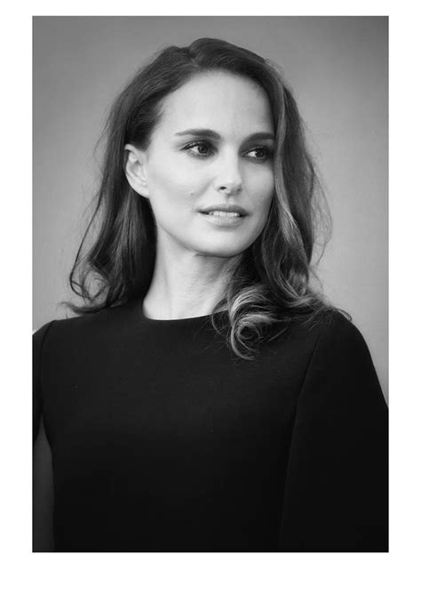 Natalie Portman Black And White