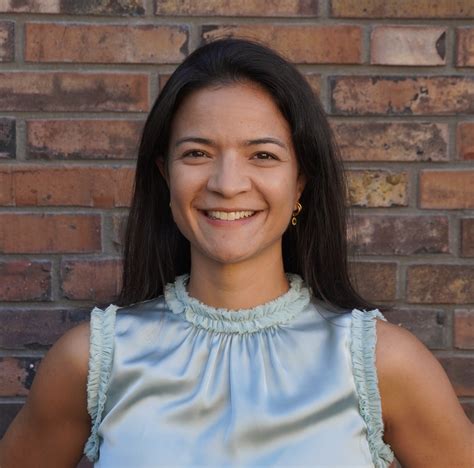 Marisa De Sá Almeida Hits