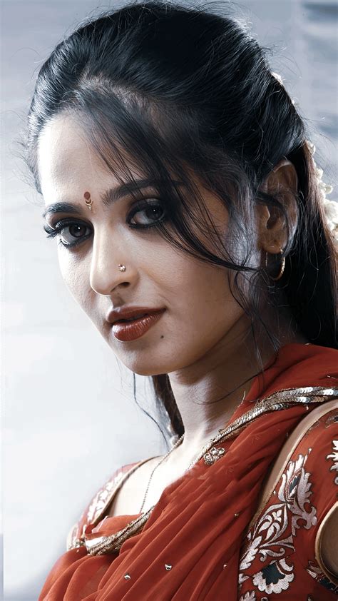 Anushka Shetty Vivid Hd Image Latest Hd Photos