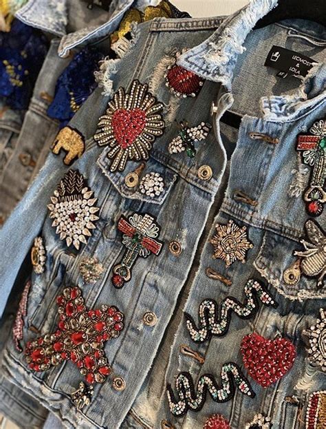 Pin De Gelhen Velásquez En Chaquetas 🧥 Chaquetas Bordadas Parches