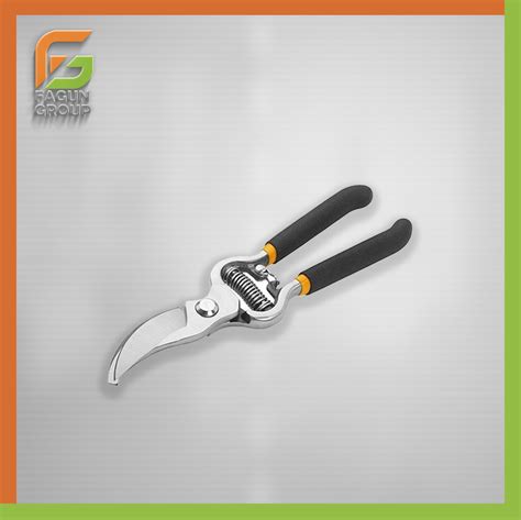 Bypass Pattern Pruning Shear Group