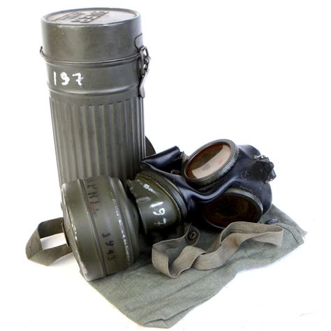 Ww2 German Gas Mask With Canister