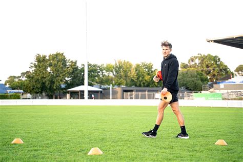 The Ultimate Afl Off Season Training Guide Part 1 Afl Kicking Training