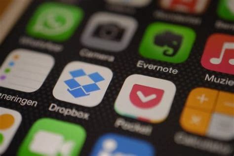 How To Make Files Available Offline In Dropbox Technipages