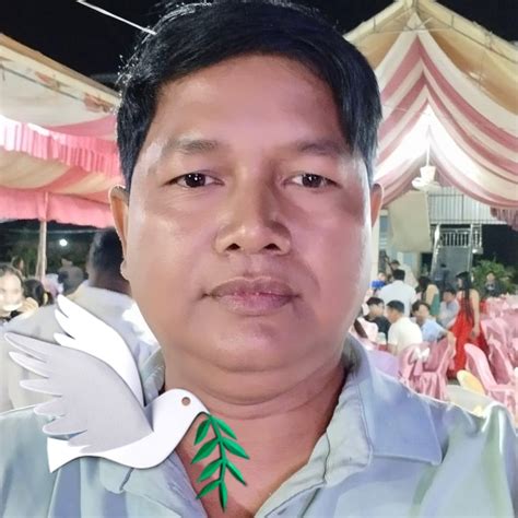 ដៃស្គរ ដៃហ្សូឡូ ដៃអក ហិហិហិ ថ្ងៃបុណ្យលោកតា ដើមចំបក់ មន្ត្រីស្អាតស្អំ