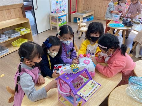 새벗유치원 맘껏놀이 장난감day 한청타임즈