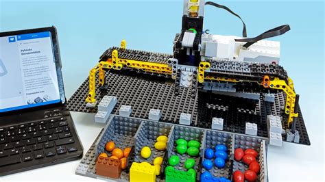 pybricks lego roboter mit python steuern heise online