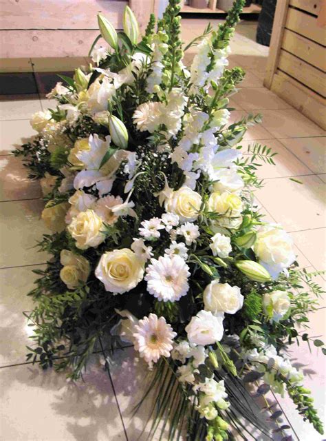 Composition Fleurs En Longueur