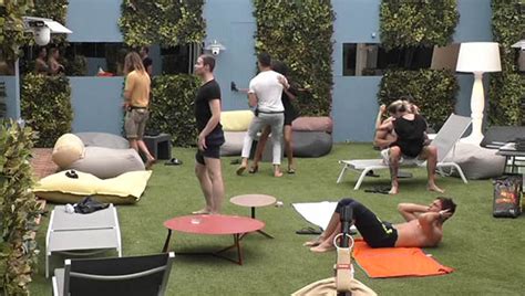 Pasito A Pasito Suave Suavecito Grande Fratello Gf