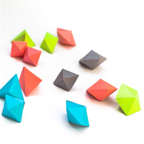 วิธีทำของเล่นโมเดลกระดาษทรงเรขาคณิต 001 วิธีทำของเล่นโมเดล… Flickr