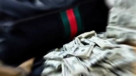 Bluechickencoup Vs Gucci Third Leg Eporner