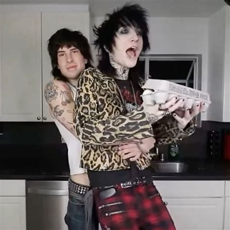 Discover 9 Jake And Jhonnie Pictures And Cute Emo Guys Ideas Johnnie Guilbert Jake Weber Emo