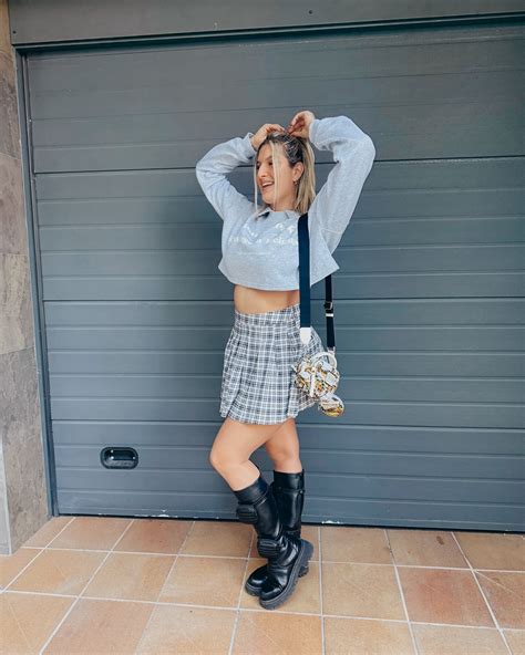 Andrea Leea