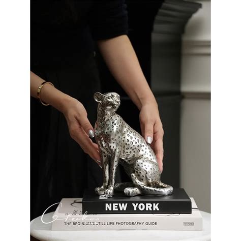 감성을더하다 인테리어 수전 장식품 홈웨어 생활용품 토토로 포스터 거실 침실 인테리어 가로 긴 와이드 액자 그림 액자인테리어액자액자인테리어거실액자매장액자벽