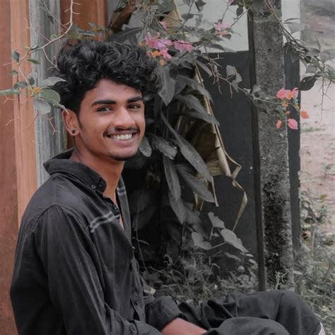 S Keth Saketh Jp • Threads Say More