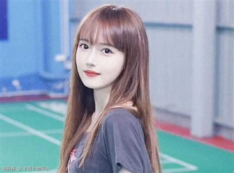 以下几位抖音羽毛球网红，如果一起打女单，谁能最后获胜？ 爱羽客圈子