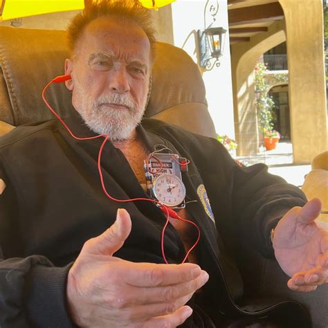 Арнольд Шварценеггер первое фото после операции на сердце Life