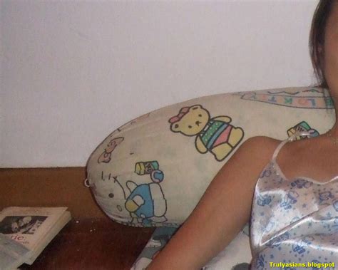 Nude Asian Gilr Cute Hong Kong Girlfriend Enjoy Striping And Sex With