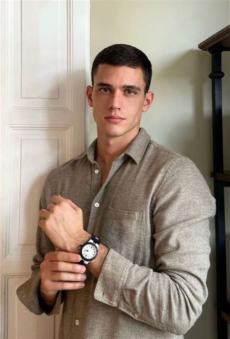 Пин от пользователя Dygyyy на доске Xavier Serrano Прическа мужчины