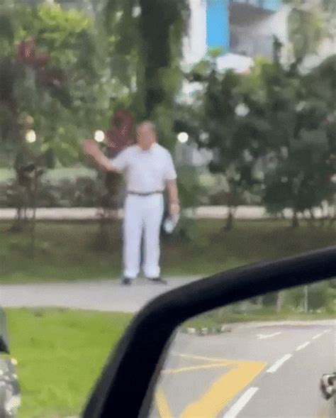 He Looks Like My Ah Gong Netizens Feel Bad Over Video Of Gan Kim