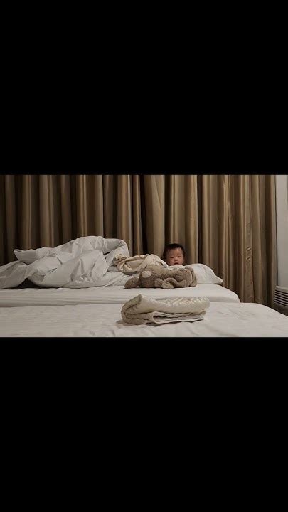 응가 쌌어 라고 얘기하고 창피한지 숨는아기 19개월아기 배변훈련 시작할까요 Youtube