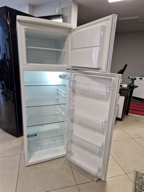 Хладилник и фризер Electrolux гр Пловдив Индустриална зона Юг • Olx Bg