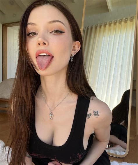 Dainty Wilder Modelo Colormusic