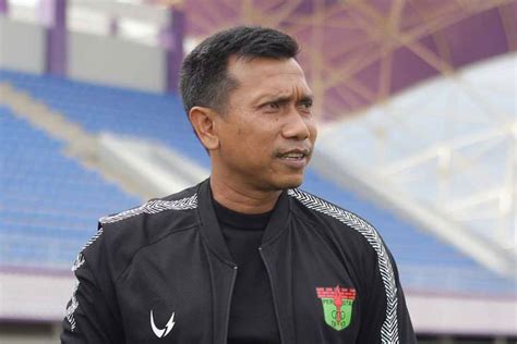 4 Fakta Menarik Widodo C Putro Bintang Timnas Indonesia Di Piala Asia 1996 Bakal Latih Arema