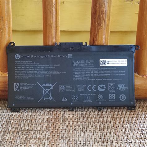 Jual Baterai Battery Original Laptop HP HT03XL Copotan Seri DK0073AU Very Good Condition
