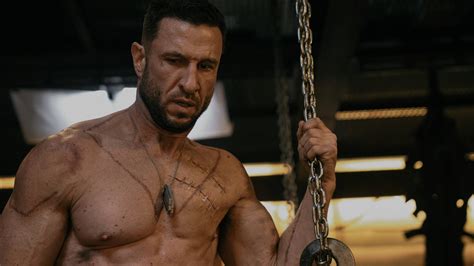 The Push Day Workout That Blew Up Pablo Schreibers Back For ‘halo
