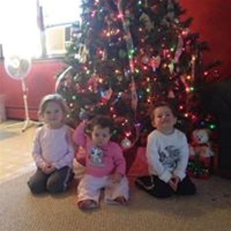 Stream Stephania Herrera Music Listen To Songs Albums Playlists For