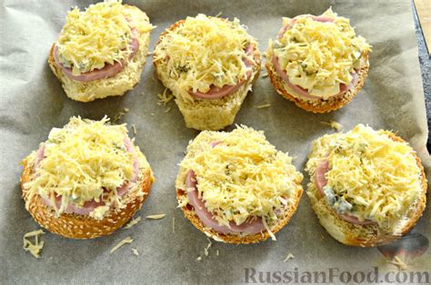 Рецепт: Горячие бутерброды с ветчиной на RussianFood.com