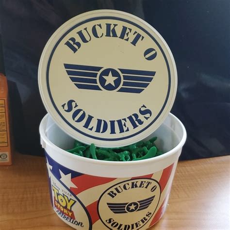 Disney Toys Disney Toy Story Movie Bucket O Soldiers Collection