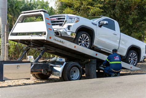15 common mistakes people make while towing a vehicle