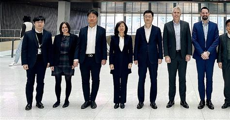 Hd현대중 수출형 잠수함 개발 시동영국 방산기업과 협력 논의