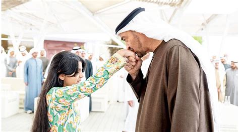 الظبي المهيري عبارات محمد بن زايد الأبوية وسام شرف وفخر صحيفة الخليج