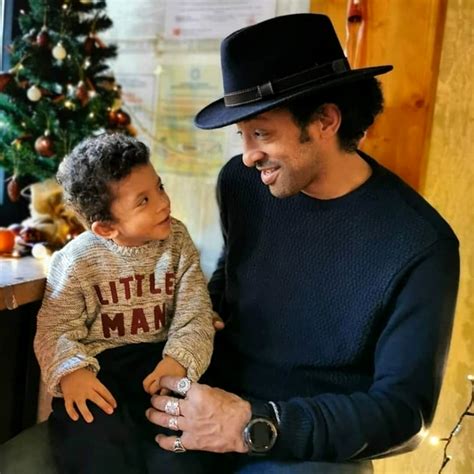 Kamara Se Gândește La O Carieră Artistică Pentru Fiul Lui Leon Este Foarte Talentat Are O