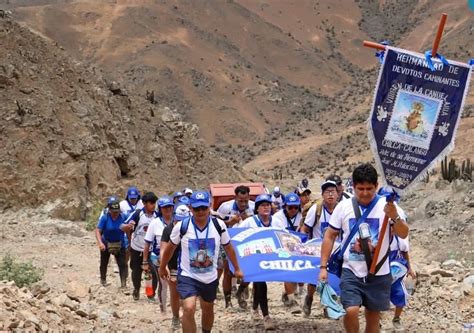 Crónica Feligreses Chilcanos Celebraron A La Virgen De La Candelaria