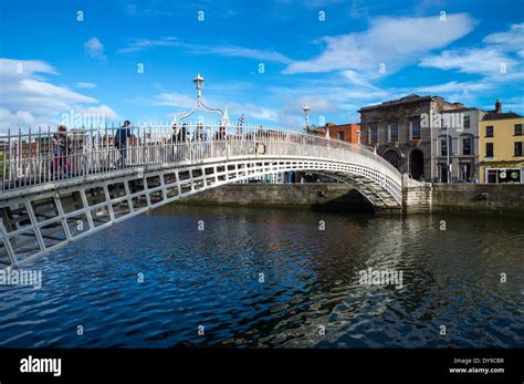 Ireland Dublin The Hapenny Bridge On The Liffey River Temple Bar