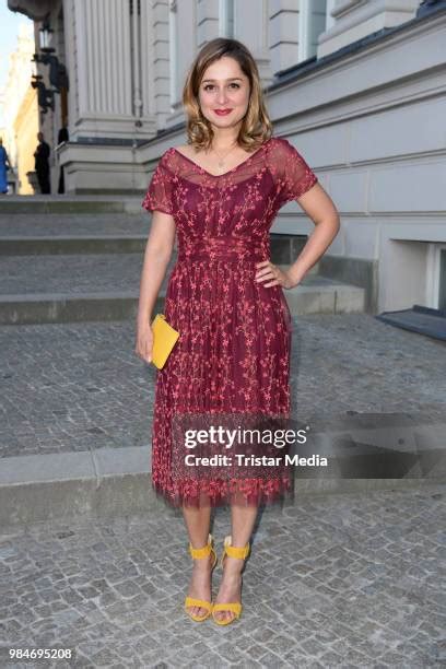 Alles Photos And Premium High Res Pictures Getty Images