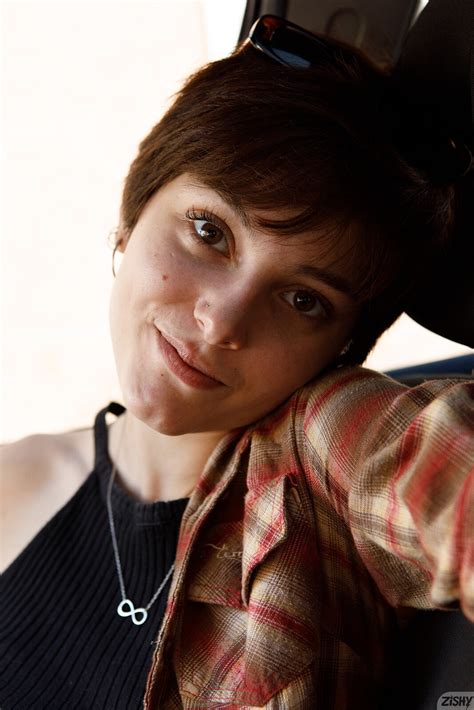 Miquela Dezza In Nice Trips By Zishy Erotic Beauties