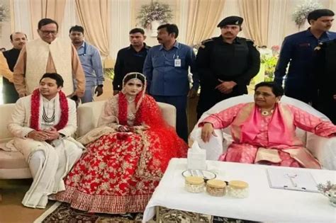 Who Is Akash Anand All About Bsp Supremo Mayawatis Nephew