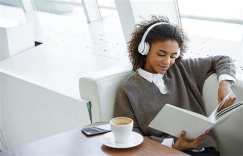 Tips To Survive As An Introvert At Work Even When Youre Surrounded By Extroverts She