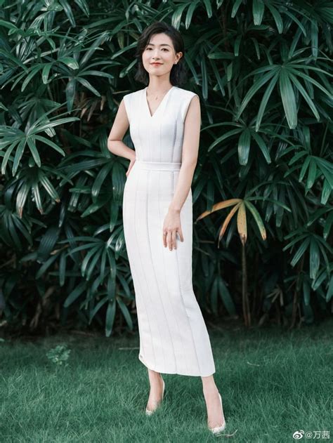 Pin Di Model Pakaian Model Pakaian Pakaian Model